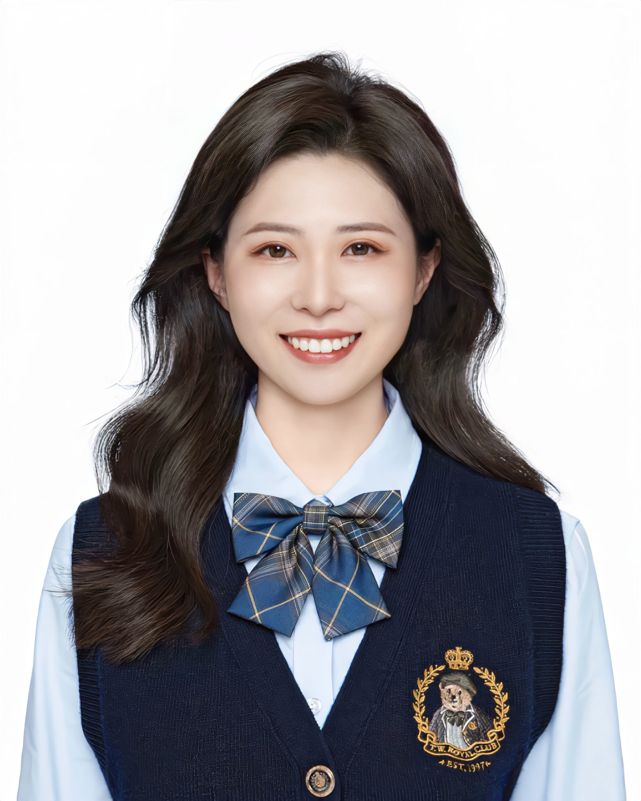 Jingyi (Zoe) Jia, Management Consultant and Big Data Analyst at EY - Career Zone